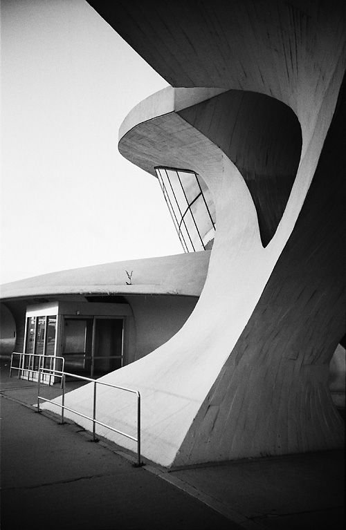 Form – Experiencing Architecture